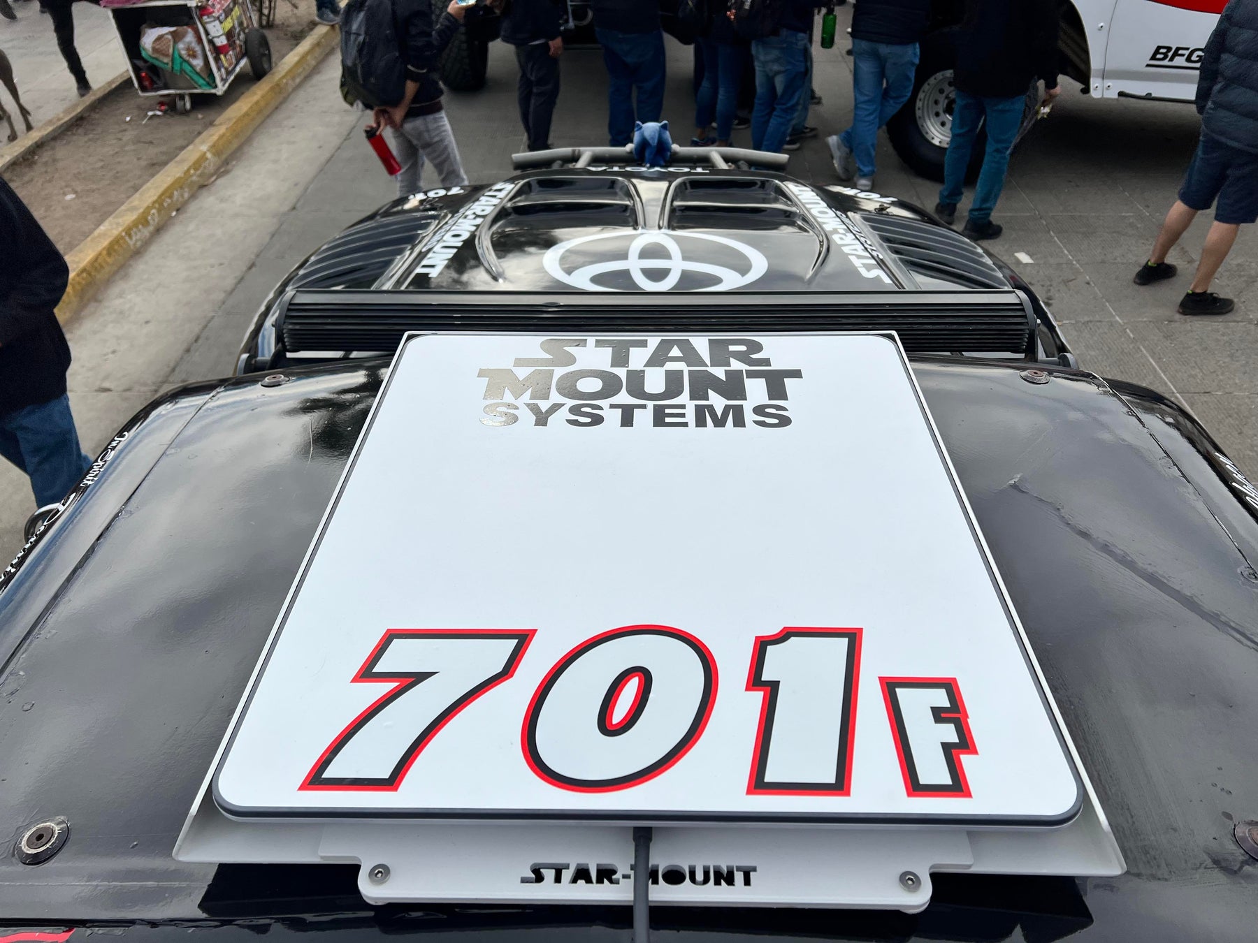 Quick-Release Mount for Starlink High Performance In-Motion Dish - Star ...